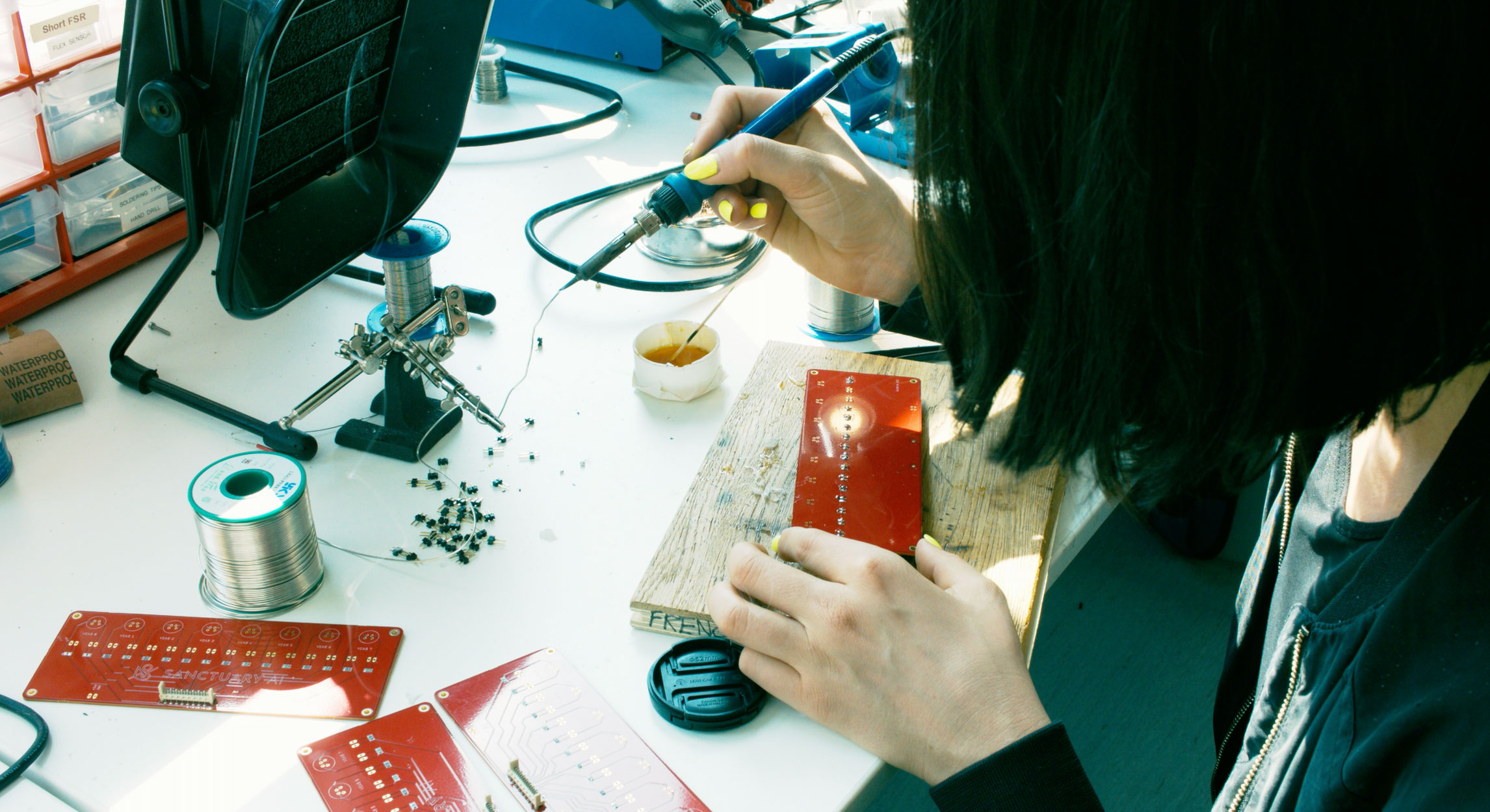 HOLLY PECK — AI + Robotics + Sound